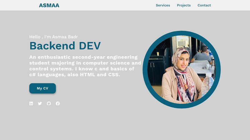 CodePen - A Pen by Asmaa Badr