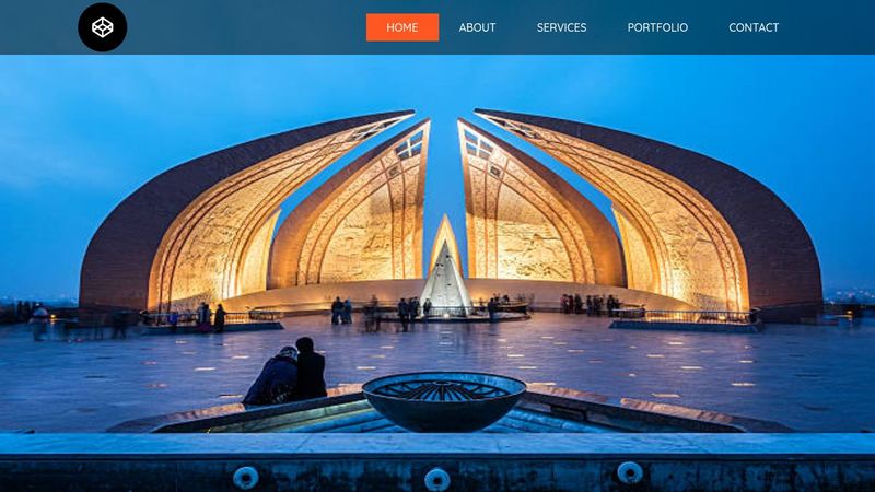 CSS Animated Responsive and Sticky Navbar - Resizing Header on Scroll